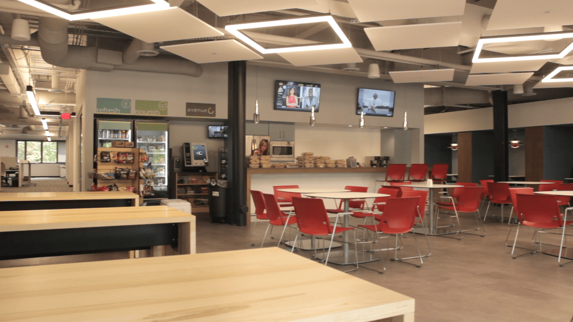 5 Corporate Lobby Display Ideas to Elevate Experiences | Bluewater