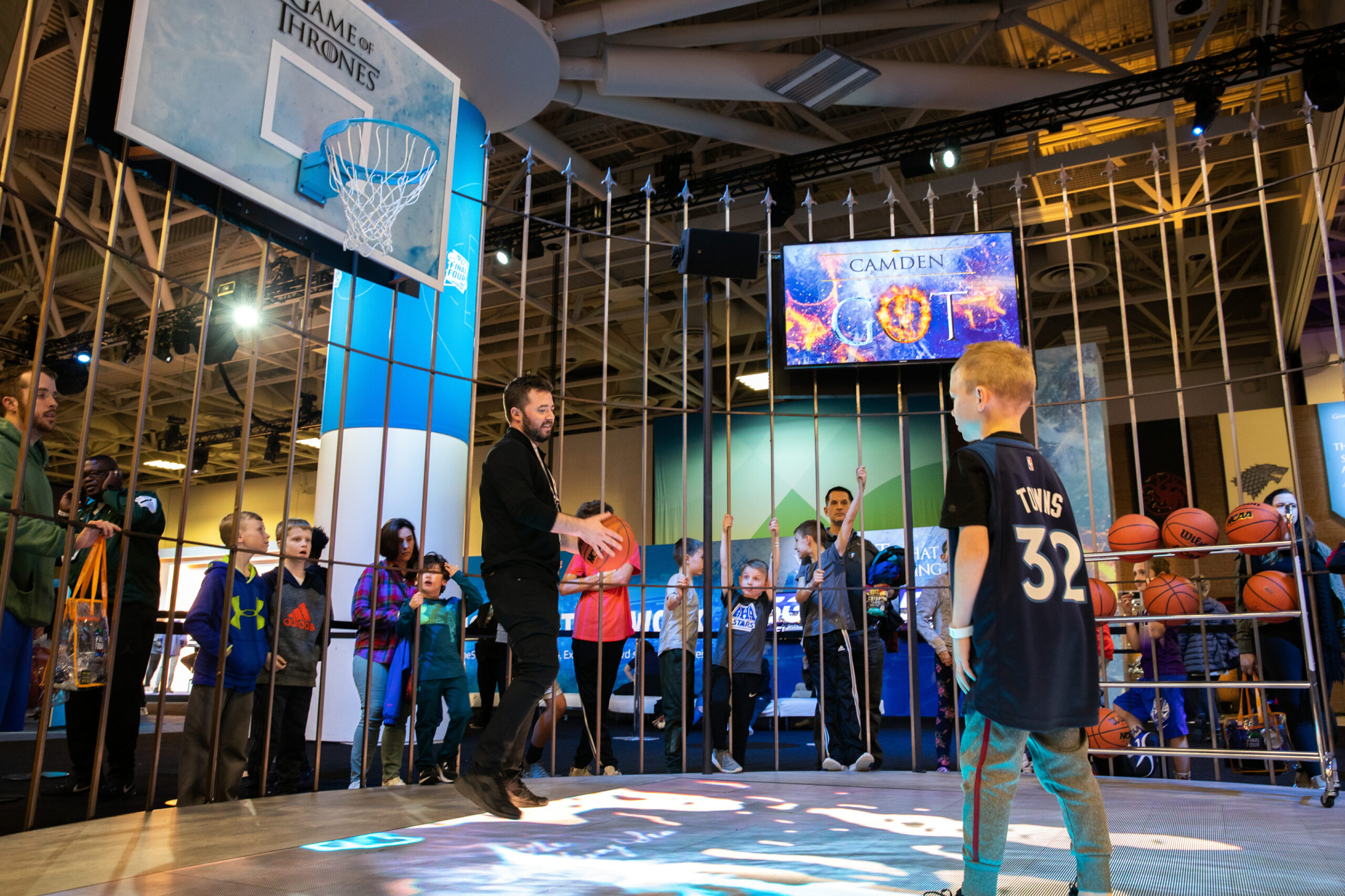 3 In-Stadium Activation Ideas to Elevate Sports Fan Engagement