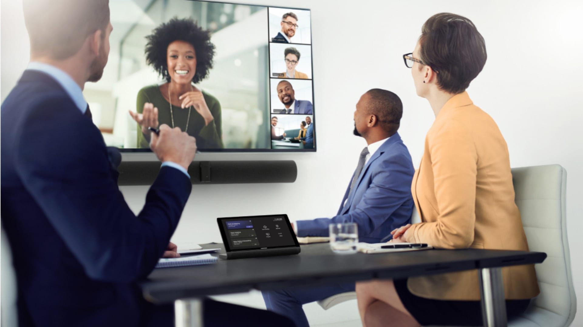 The Tech-Infused Office: A Blueprint for the Hybrid Workplace