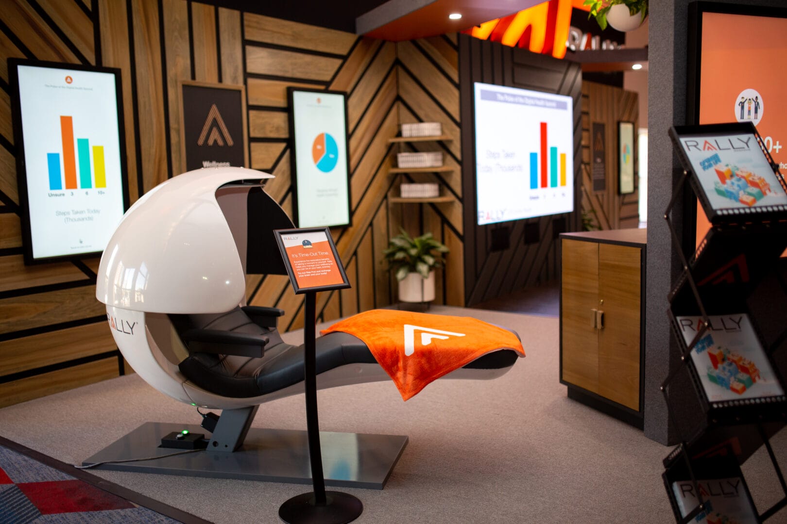 Rally Health CES Booth - Bluewater